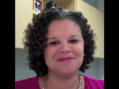 Kerry Rego Social Media Trainer Welcomes Viewers - YouTube