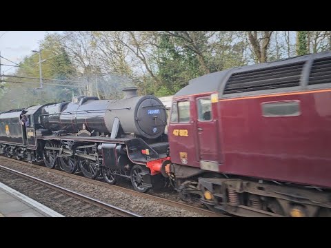 47812 & Black 5 Class 45407 'The Lancashire Fusilier' at Kings Langley ...
