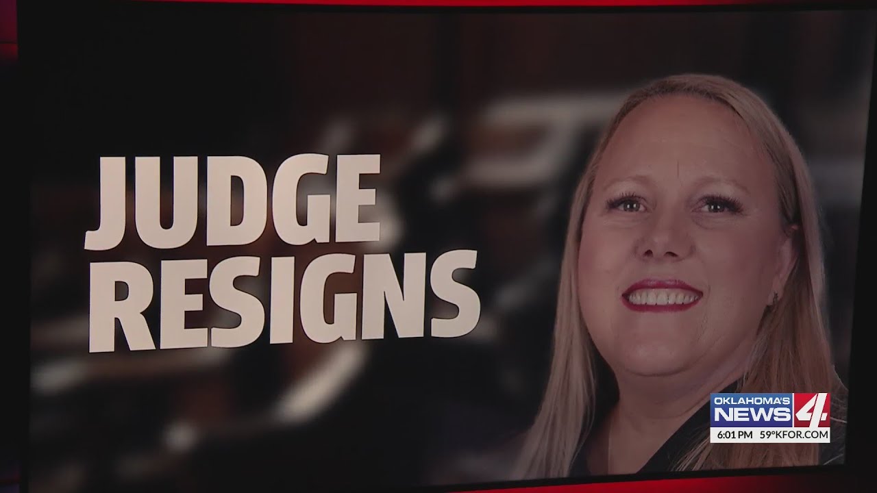 Lincoln judge resigns days before trial - YouTube