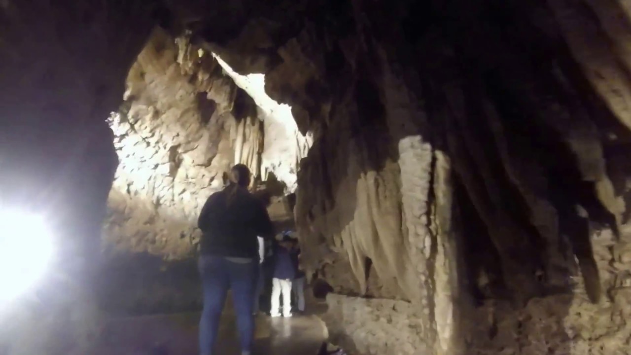 2017 Cave of the mounds easter - YouTube