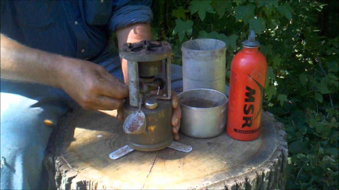 1945 Coleman Army Stove - YouTube