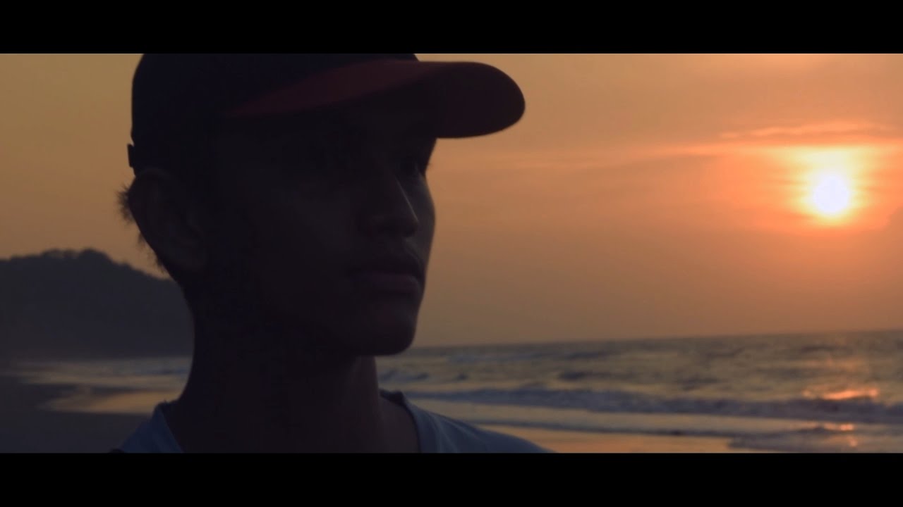 Cinematic Look : On the Beach Test Scene - YouTube