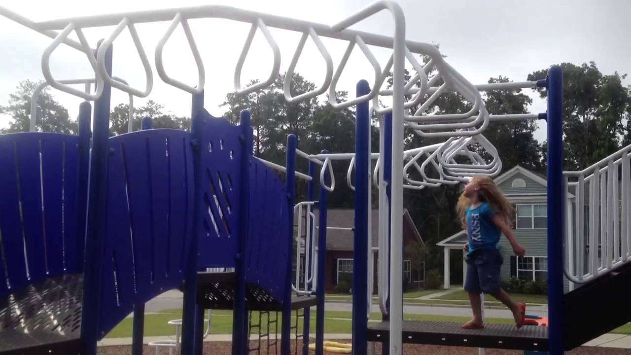Mia skipping monkey bars - YouTube