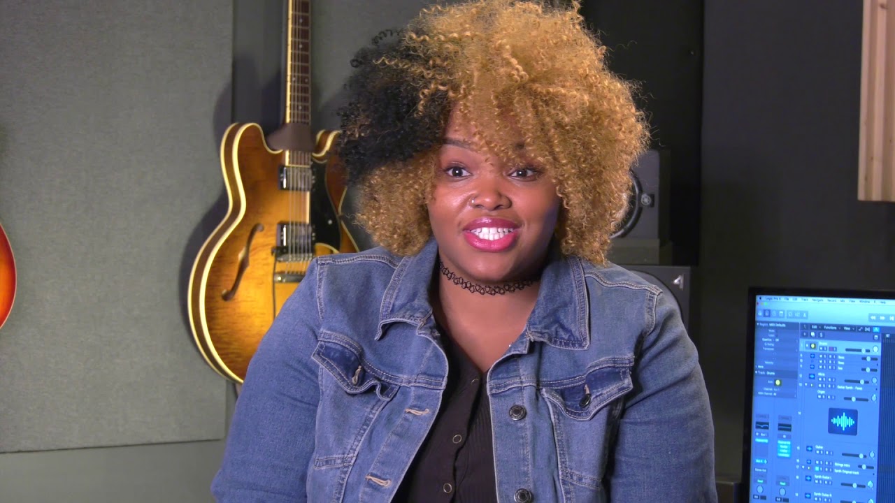 SPOTLIGHT Live at Opus S1E1 Alicia Monee - YouTube