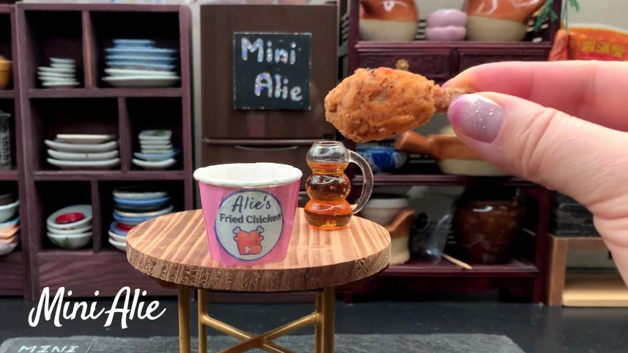 Alie's Fried Chicken, Miniature KFC | Mini Cooking Show | 迷你廚房 | ミニ ...