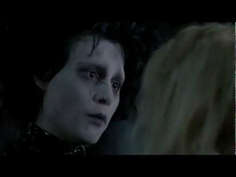 Edward Scissorhands And Kim Kiss