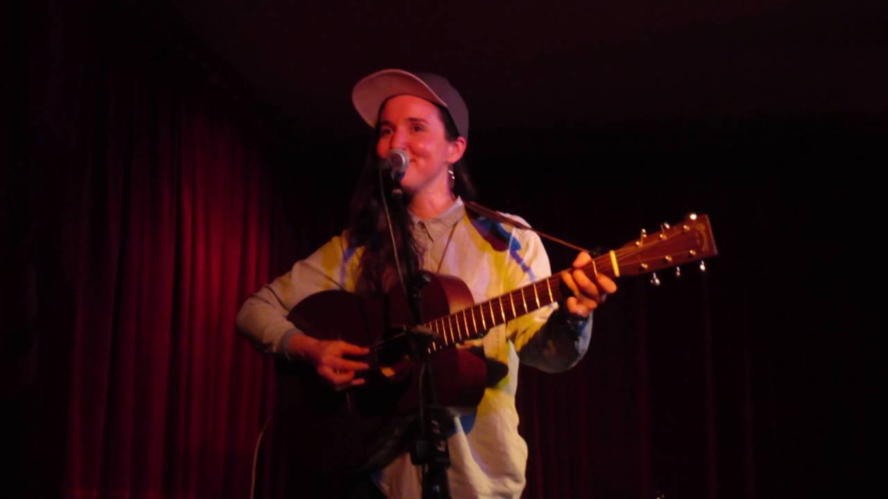 Sarah MacDougall - Mmm (Green Note, London, 23/04/2016) - YouTube