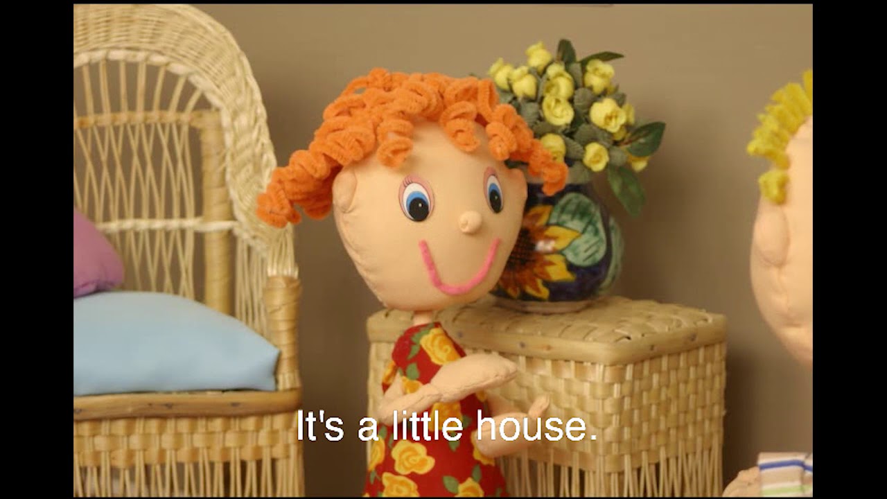 Who Lives in This House? Sing in English by Jeanne Nelson and Hector ...