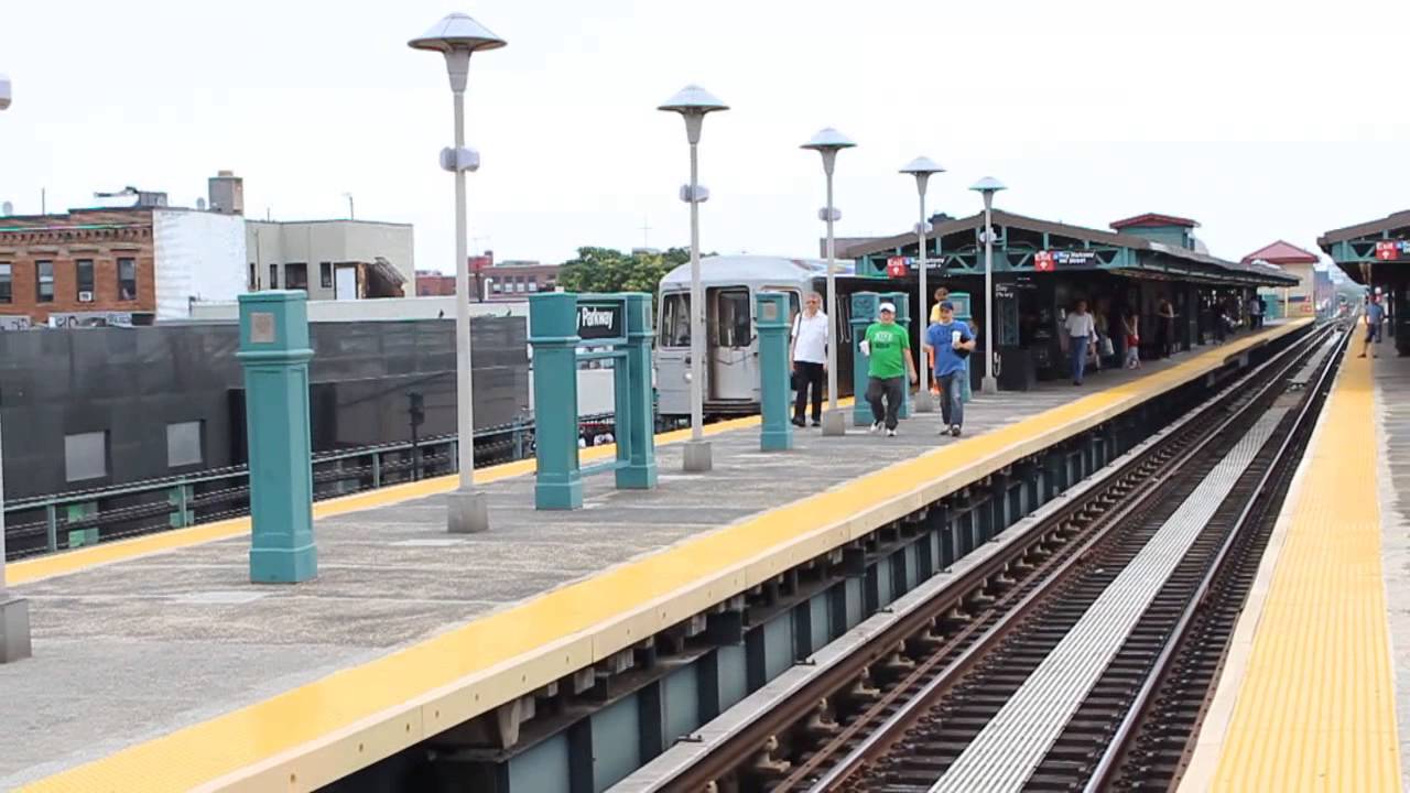 NYC Subway: (D) and (N) train action at Bay Parkway with Triplex ...