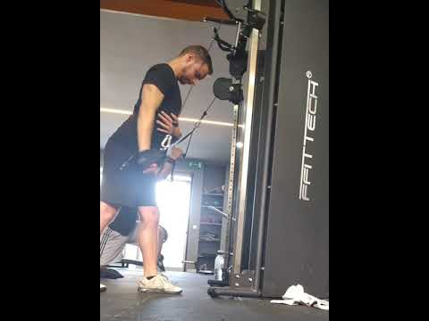 Unilateral Standing Cable Pullover - YouTube