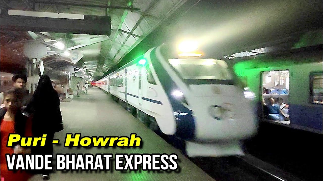 Like a Storm😱! Puri Howrah VANDE BHARAT Express storms past Bauria at ...