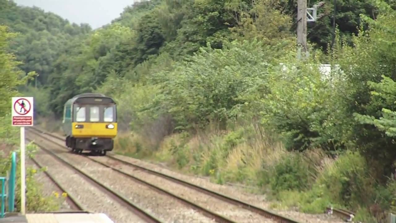 Northern Rail 142091 arrives at Corbridge with a train to Hexham on 04 ...