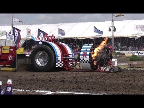 Tractor Pulling MADE 2013 - 2.5T light Modifieds EUROCUP - Full Class ...