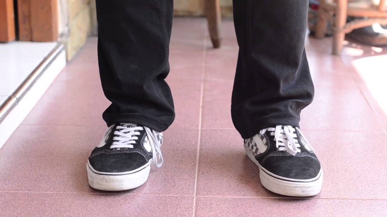 Cara memakai sepatu dengan cepat! - YouTube