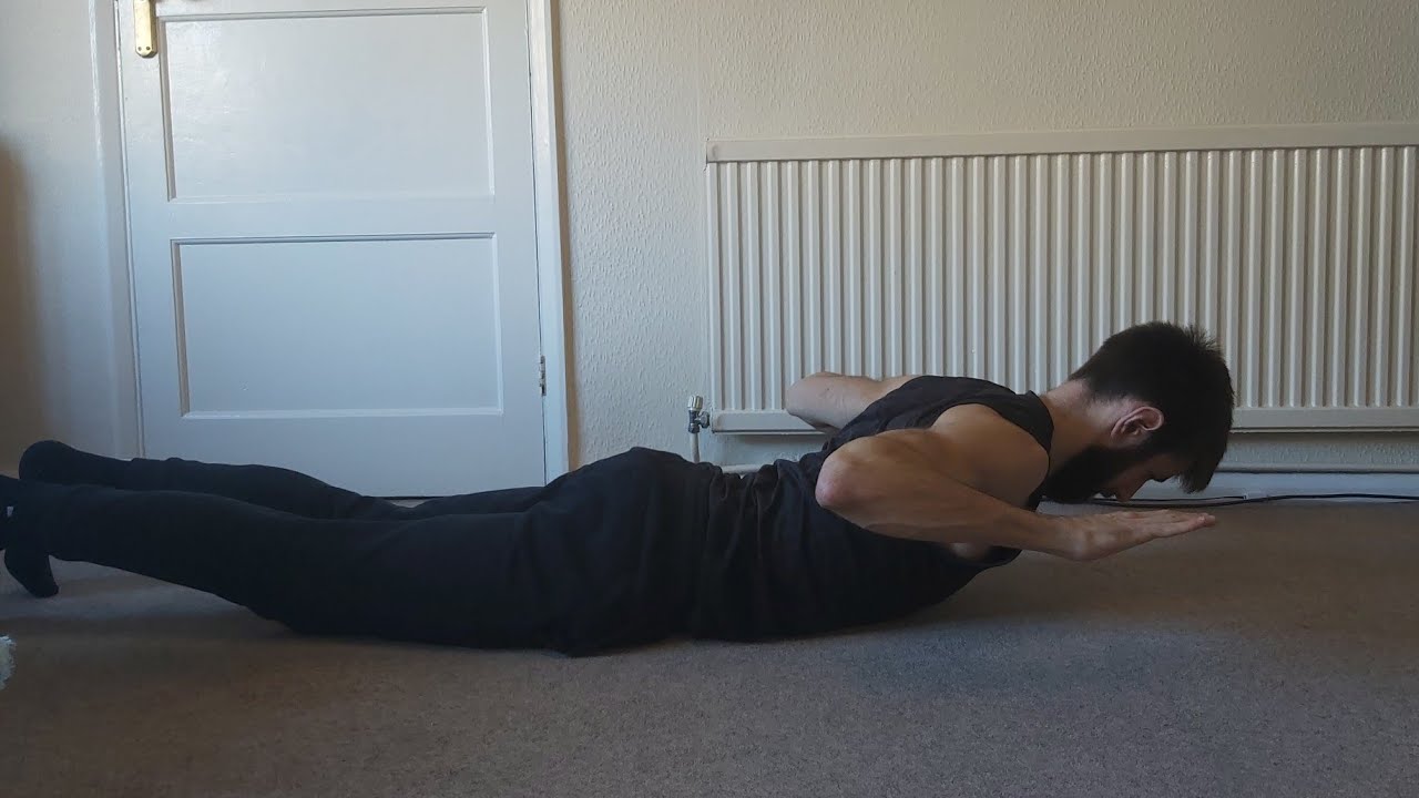Horizontal row (body weight) - YouTube