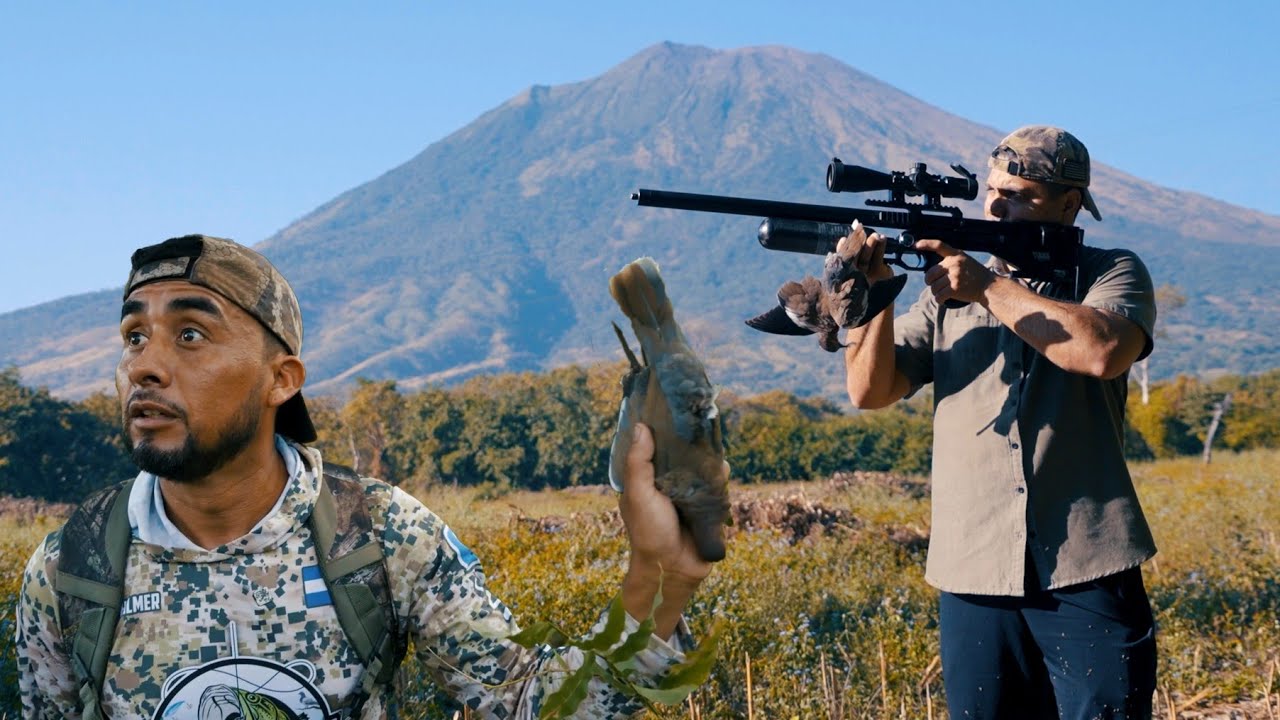 Cazando Palomas en el Volcan - YouTube