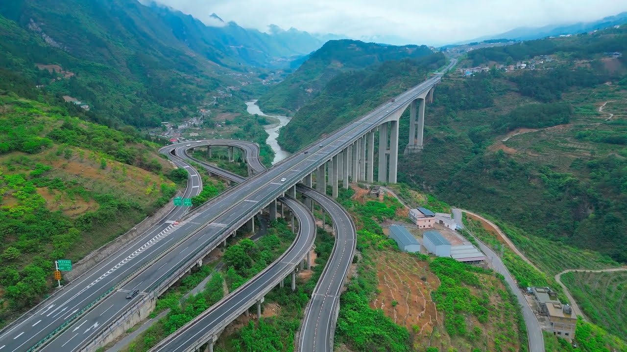 Chishui River Bridge Sichuan on this side of the river, Guizhou on the ...