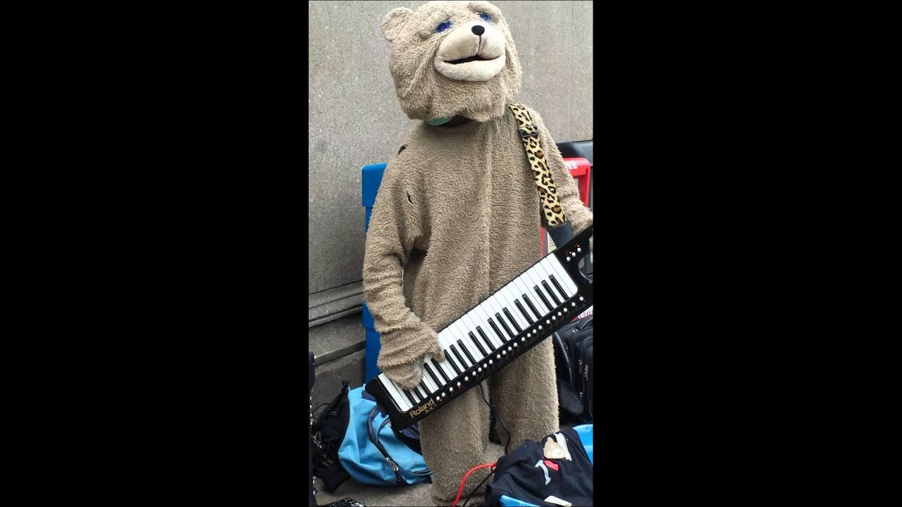 Keytar Bear is back on his groove - YouTube