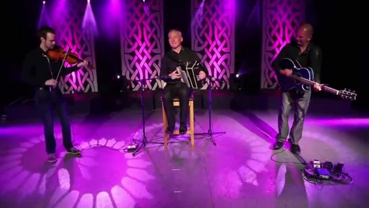 Breaking Trad - Brosna Slides - YouTube