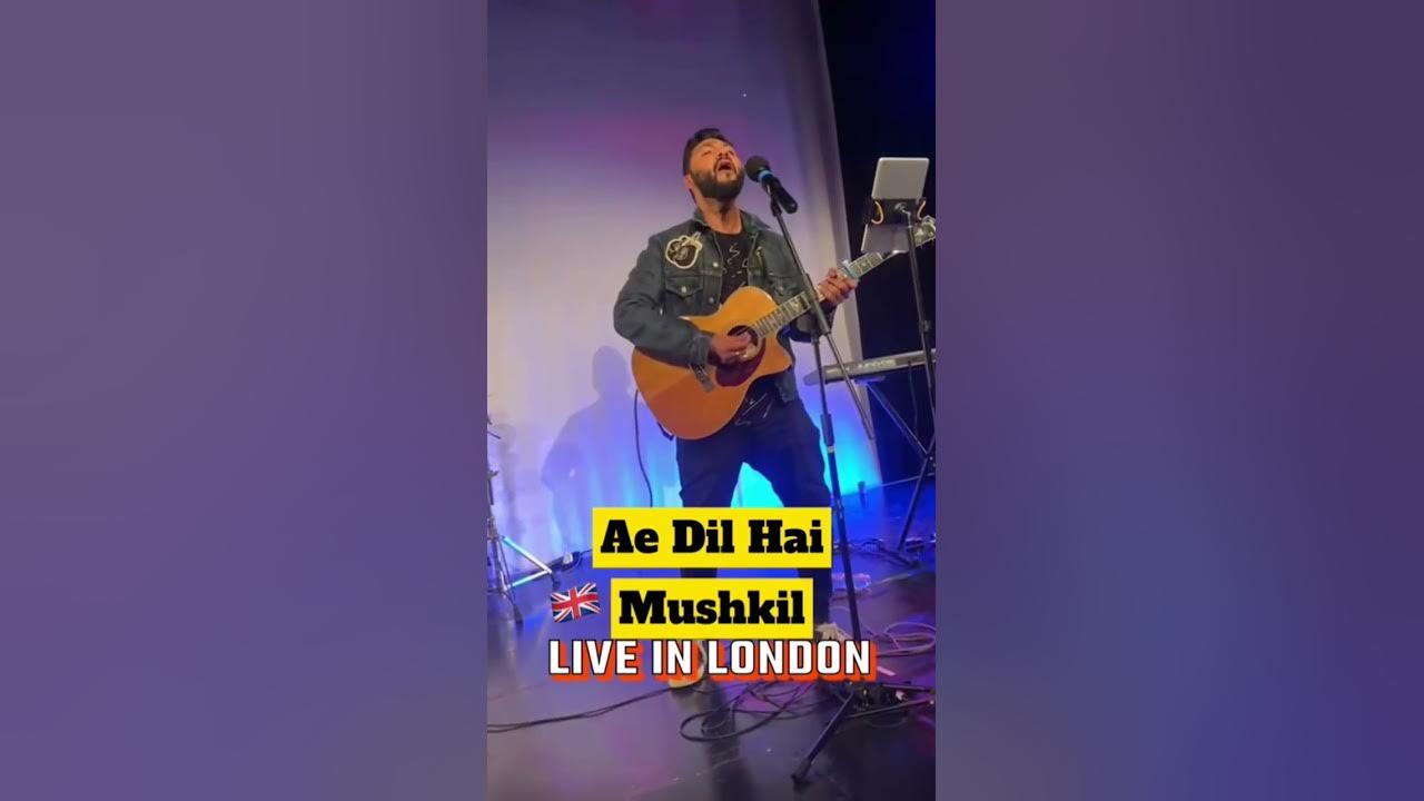 Ae Dil Hai Mushkil live performance in London @pritam7415 @SoulfulArijitSingh #london - YouTube