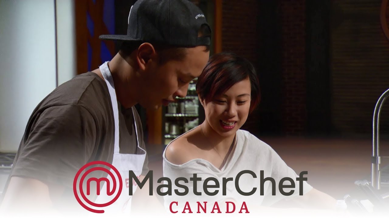 'Bring Your Family To The Kitchen' Day (MasterChef Canada S5) - YouTube