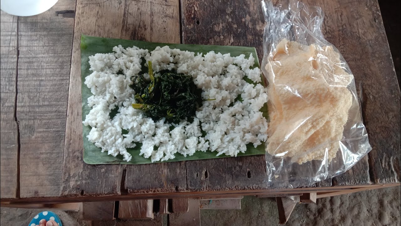 MENU EKONOMIS TAPI SEHAT,SAYUR KANGKUNG PLUS KRUPUK ASIN - YouTube