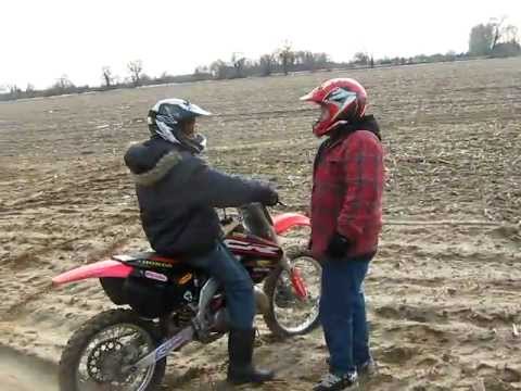 2011 gio 140 pit bike trail ride - YouTube