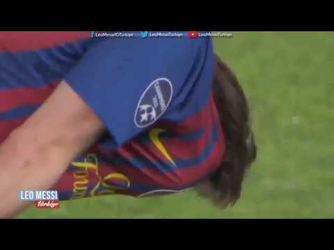 Messi'nin Bir Türlü Gol Atamadığı Kaleci Petr Cech ATTI