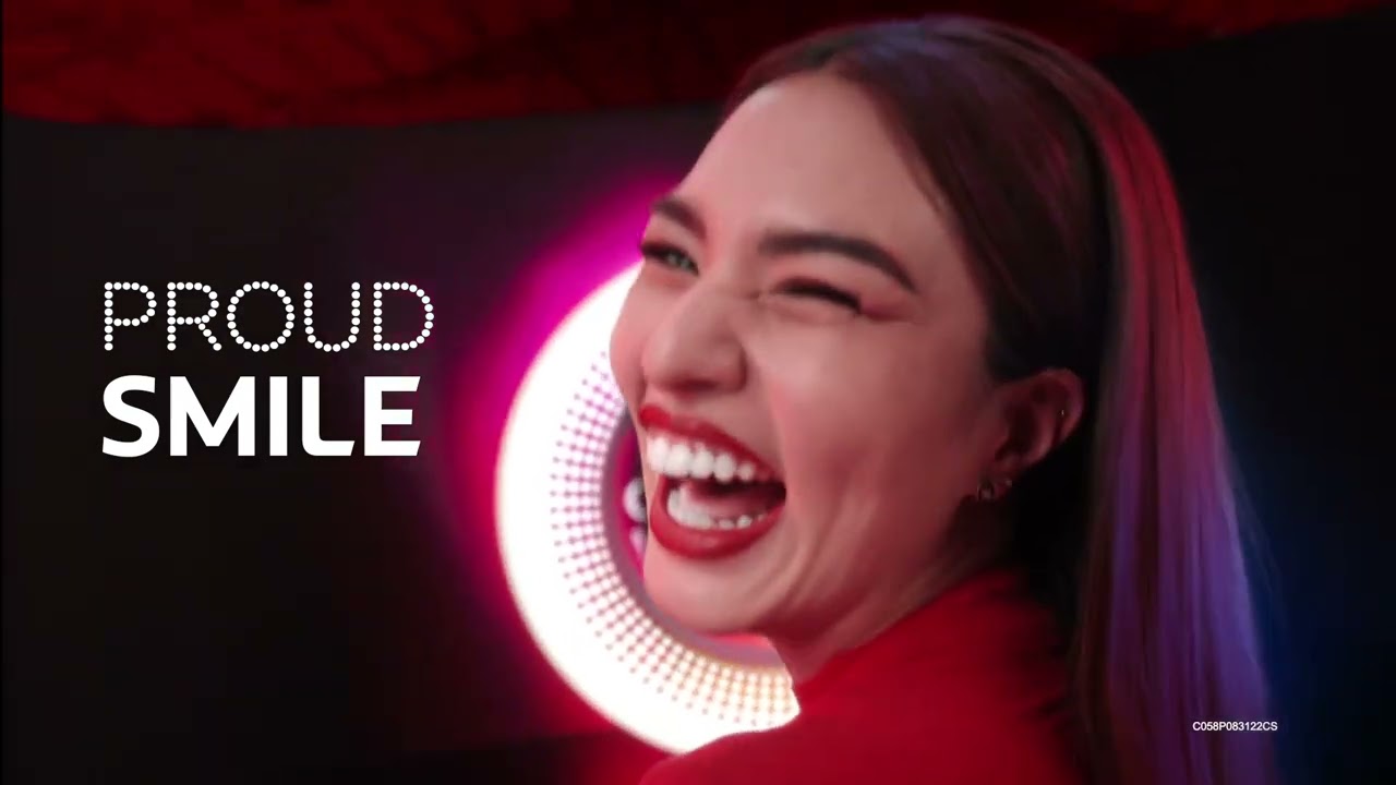 Smile Out Loud with NEW Colgate Optic White O2 - YouTube