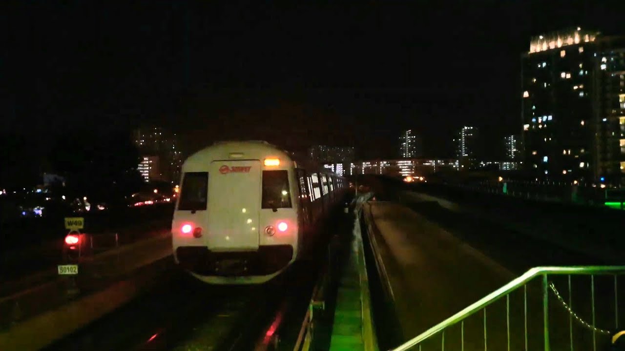 [Night View] SMRT North South East West Line Trainspotting At EW24 NS1 ...