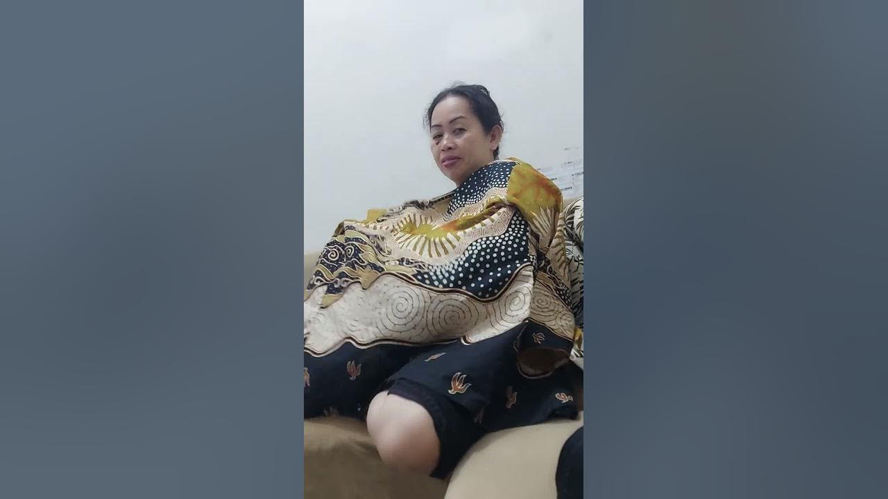 Yaya Zakiyah - Nonton TV - YouTube