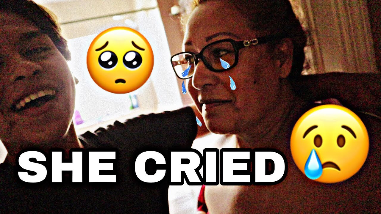 The House Got Robbed Prank On My Mom She Cried π±π’ Youtube