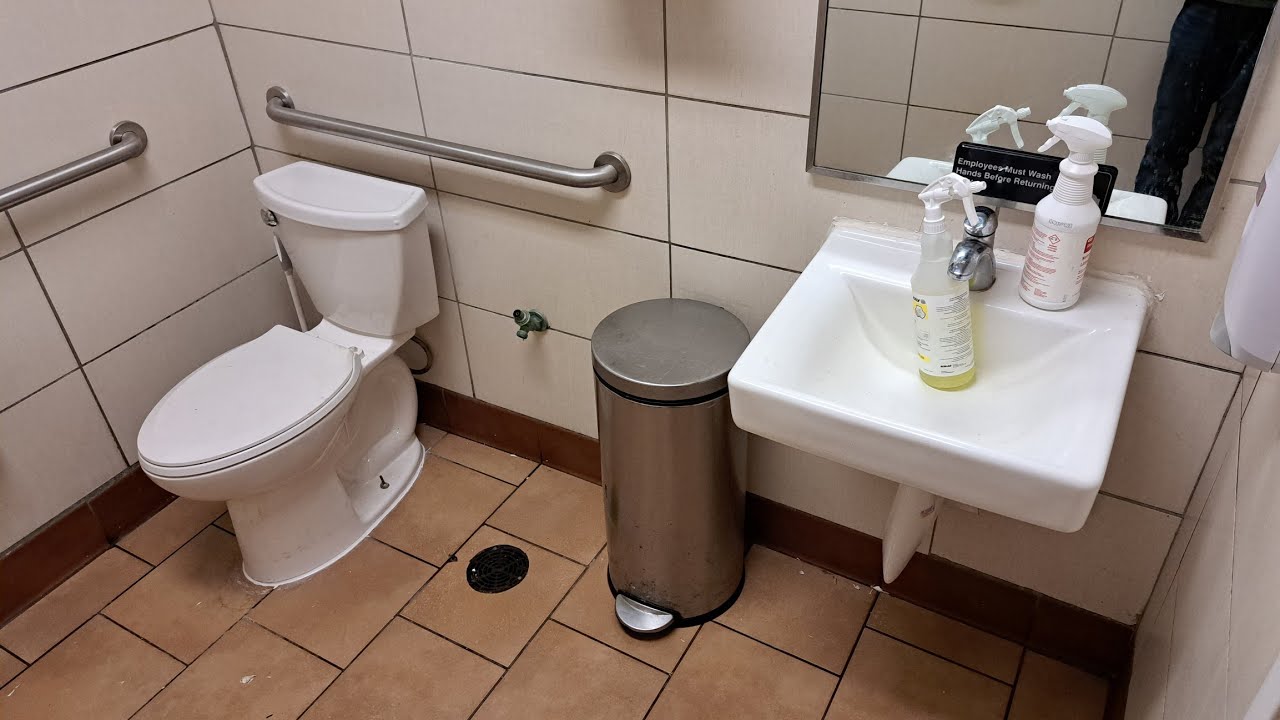KFC Men's Restroom - YouTube
