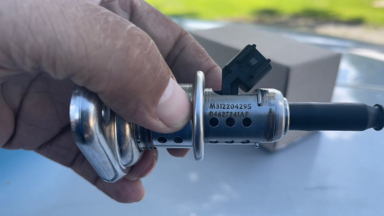 2019 Dodge Ram 6.7L Cummins DEF Inyector - YouTube