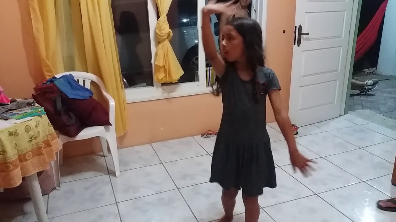 Tentando Dançar Just Dance Kkkk Youtube