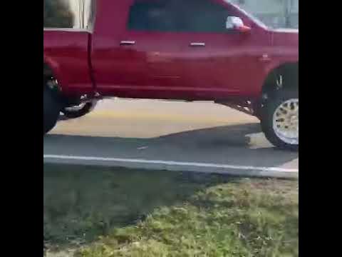 G56 Cummins stainless diesel 5 blade s468 - YouTube