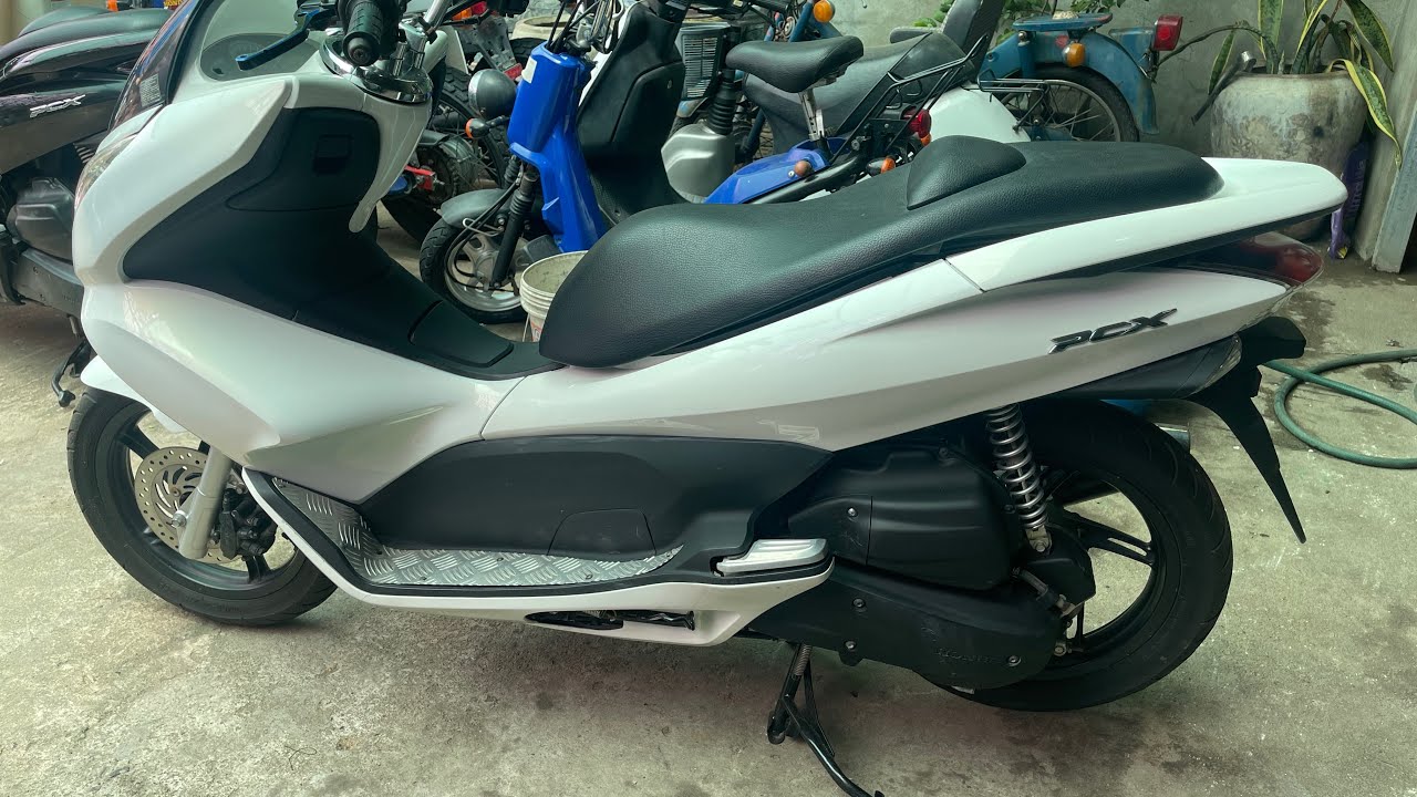 Honda Pcx 125cc Good engine and good quality - YouTube