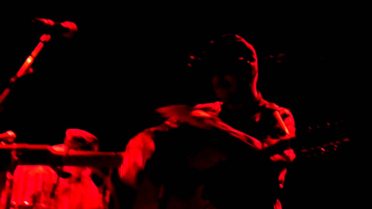 DI6 - Fall Apart/She Said Destroy - YouTube