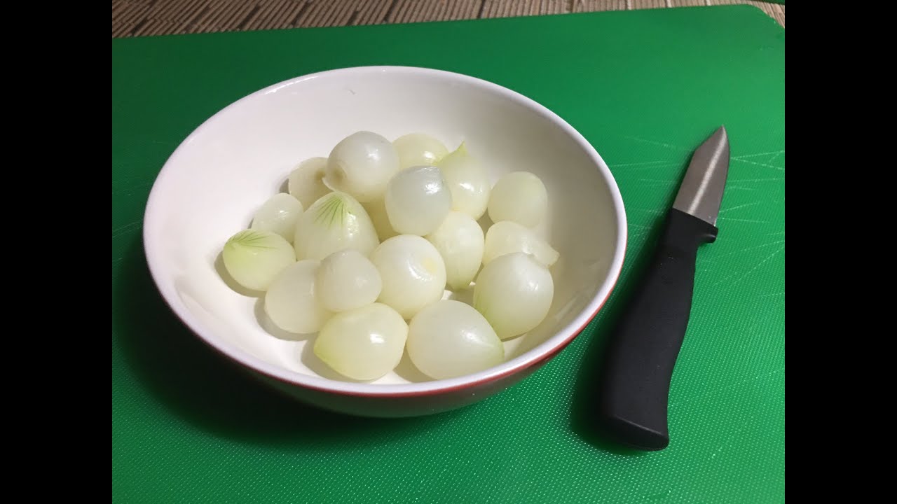 Pearl Onions 🧅 • Easiest Way to Peel 😉 - Tips & Tricks 70 - YouTube