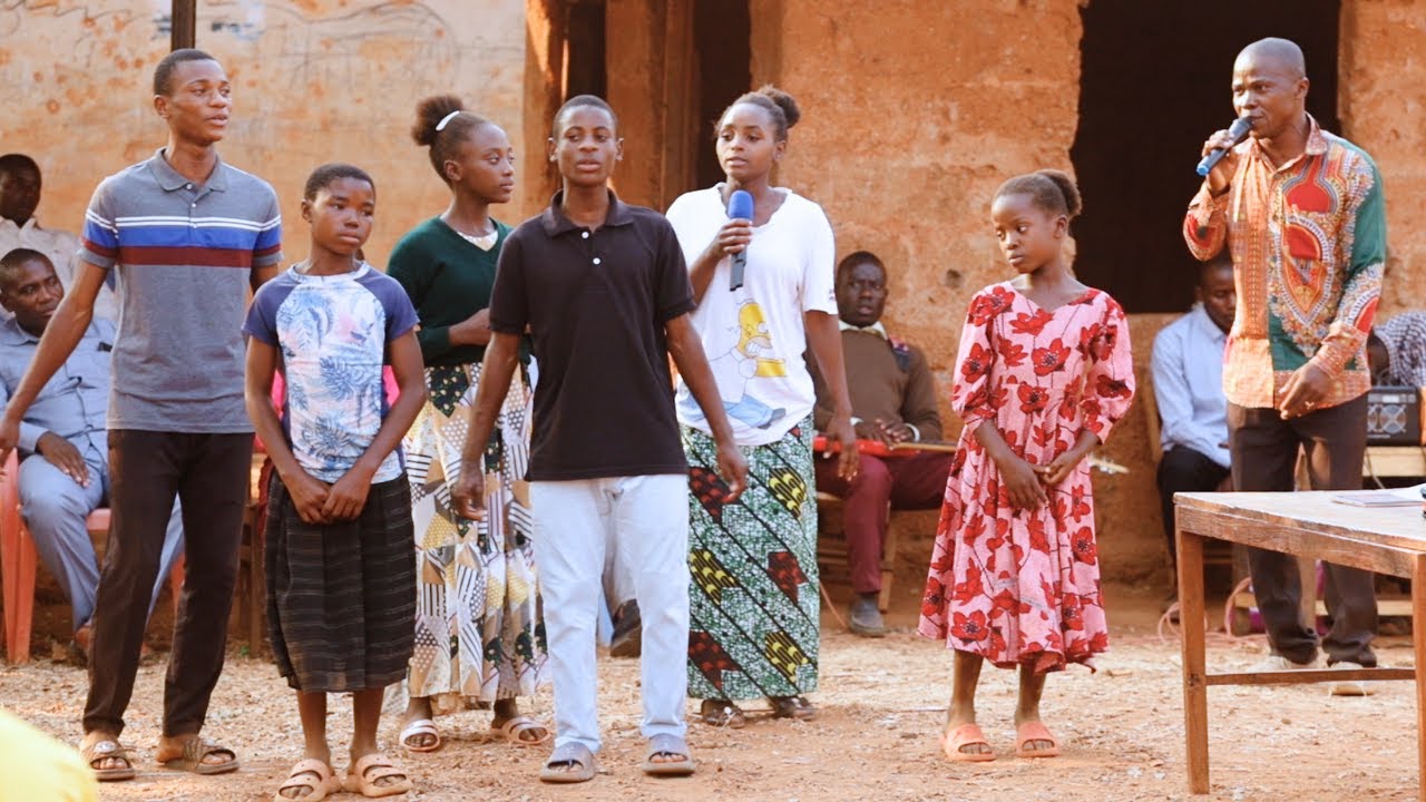 Neno _ Sunuka Choir | Kigoma Meetings 🇹🇿 - YouTube