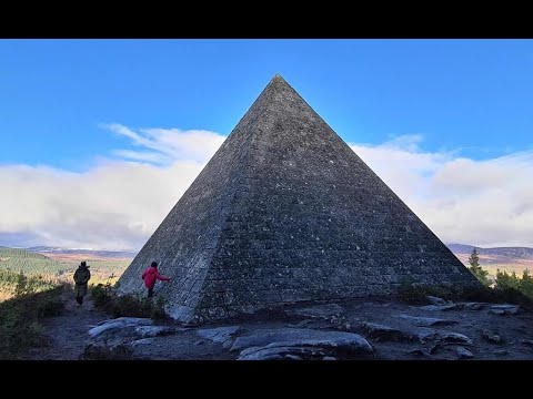 Pyramid in Scottish Mountains ! Queen's - Royal Balmoral: Prince Albert ...
