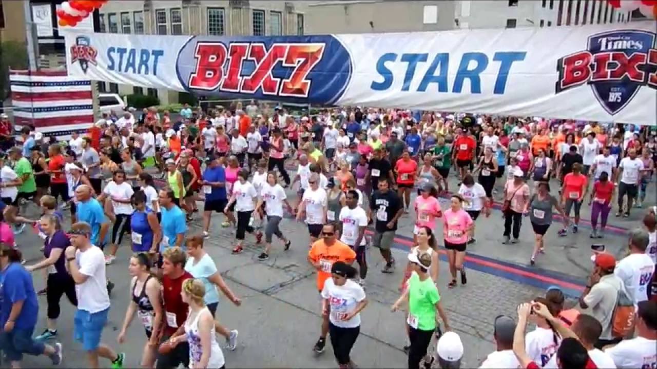 Bix 7 Road Race Starting Line 7/30/2016 - YouTube