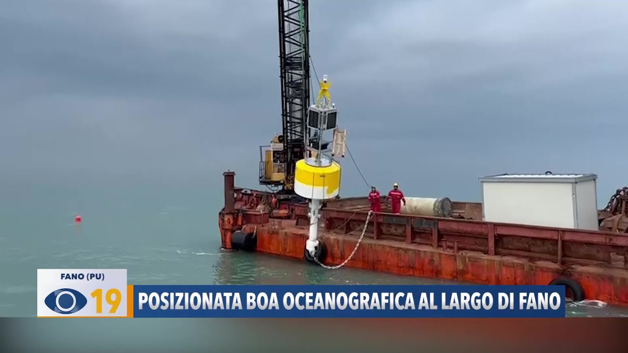 Posizionata Boa oceanografica al largo di Fano - YouTube