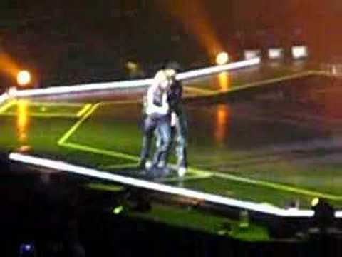 rain concert - YouTube