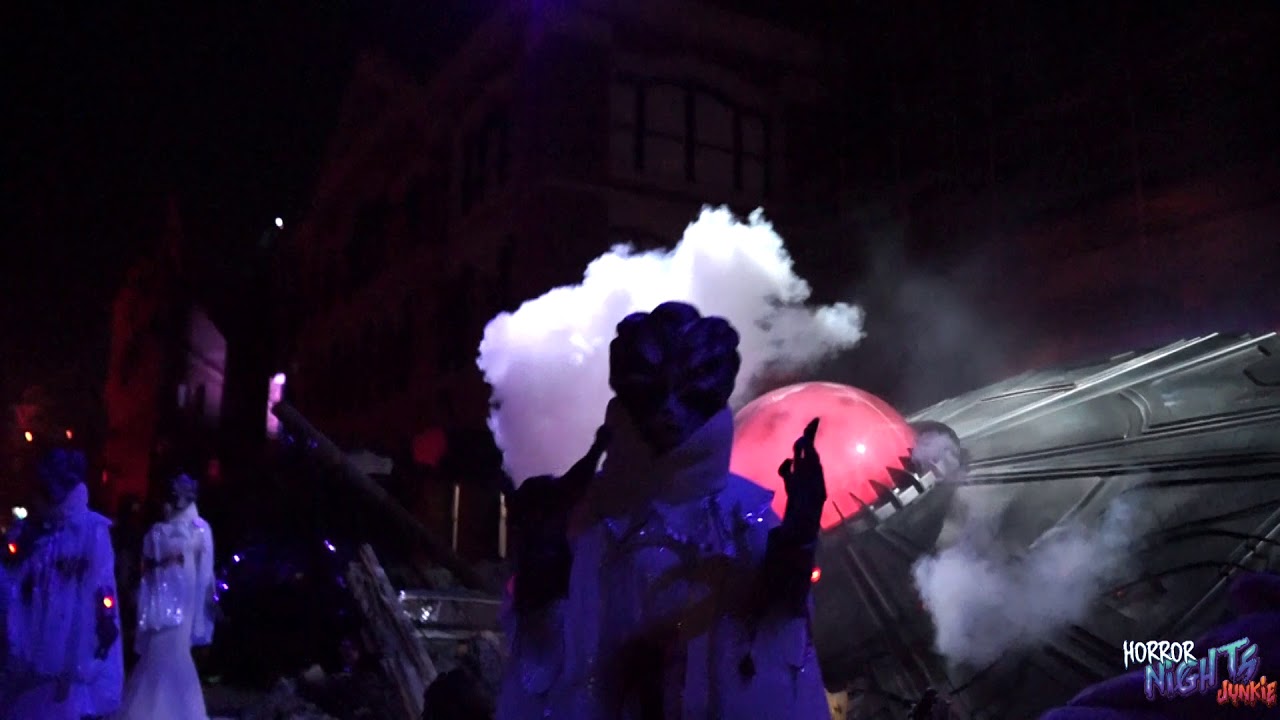 Halloween Horror Nights 2017 Invasion Scarezone | HHN 27 Orlando - YouTube