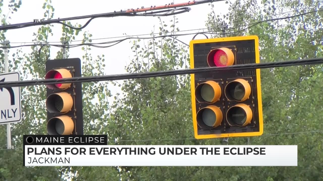 Jackman prepares for everything under the eclipse - YouTube