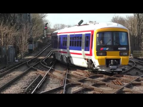 Trains at Lewisham (Inc. Network Southeast Kent Link Networker 465908 ...