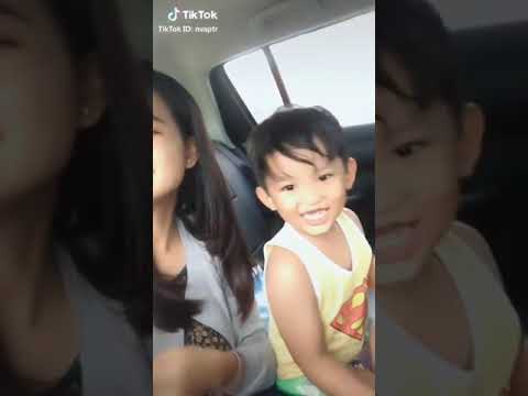 TIK TOK mama muda janda muda anak 1 goyang