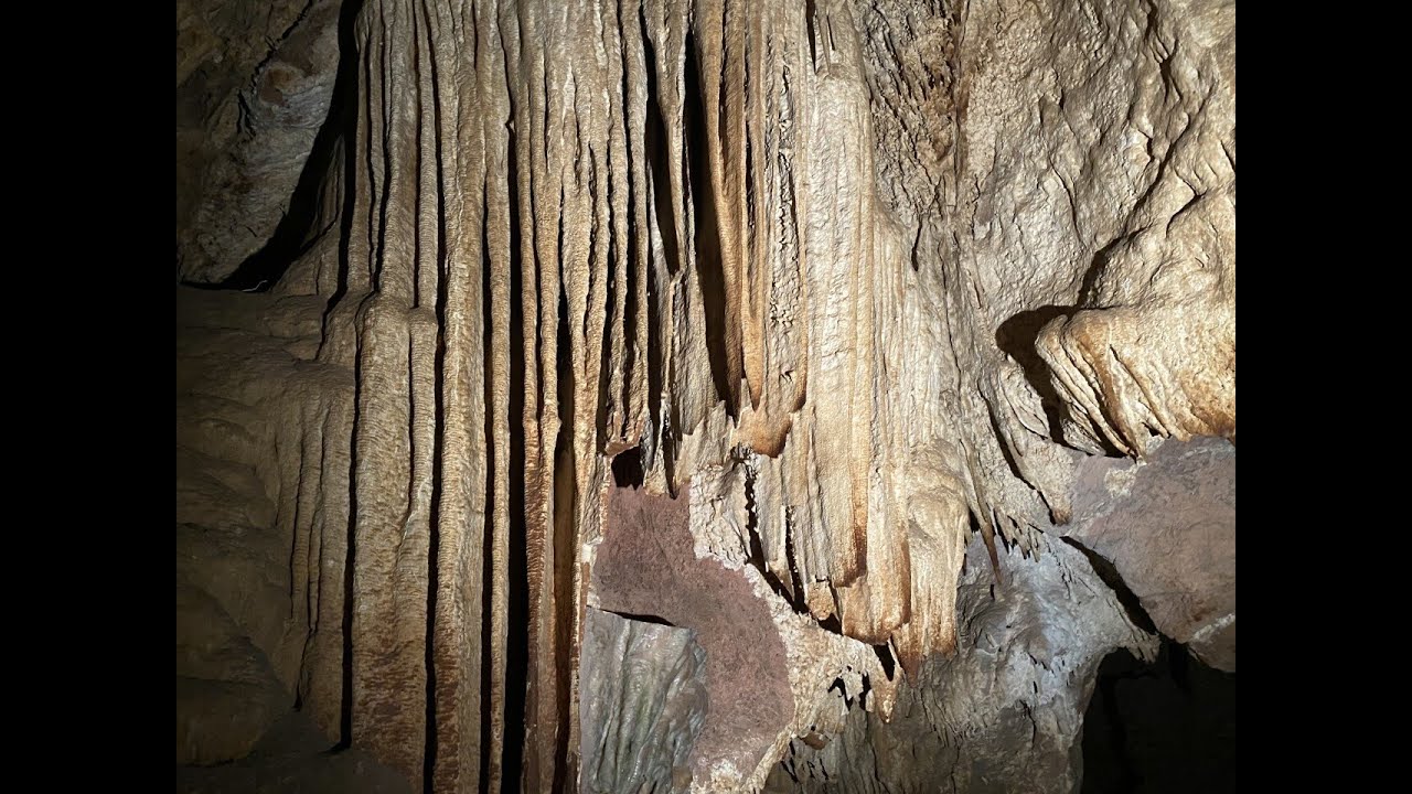 The long and storied history of Colossal Cave - YouTube