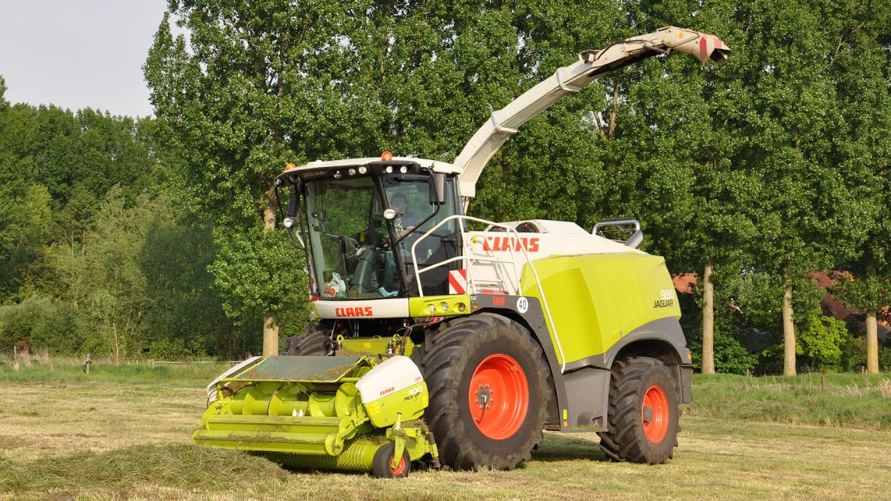 Claas Jaguar 980 - Loonbedrijf Neyt - gras hakselen - YouTube
